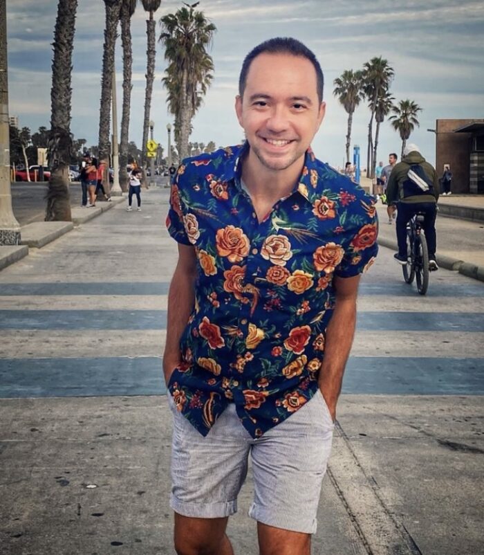 Kaan Sekban – Komedyen, Yazar – Kabına Sığamayanlar